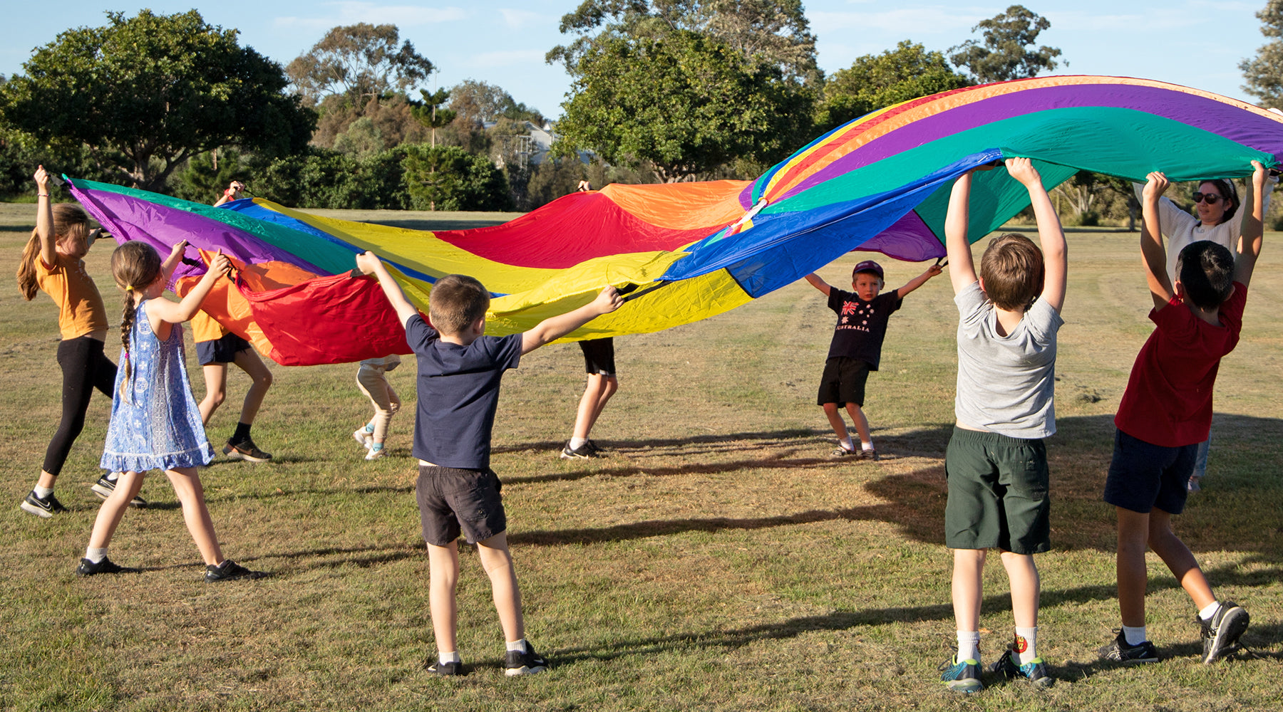 6 Favourite Parachute Games | HART Sport